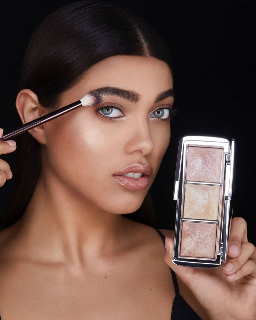 Hourglass ปล่อยไฮไลท์พาเลท 3 เฉดสี และ 2 โปรดักส์ใหม่ ใน Veil ...